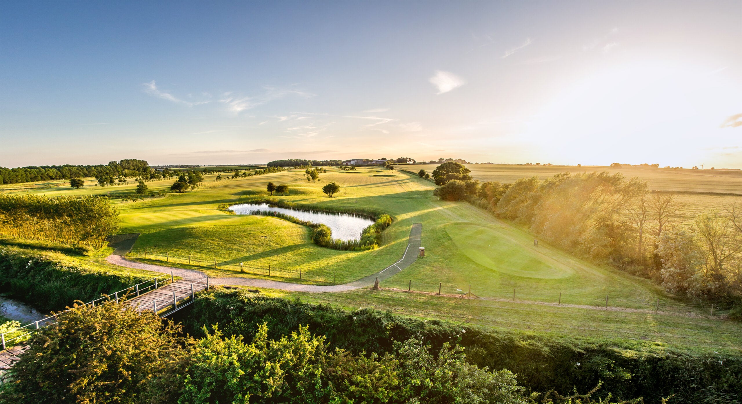 Burstwick Golf Club - Hull based golf club ideal for society golfing