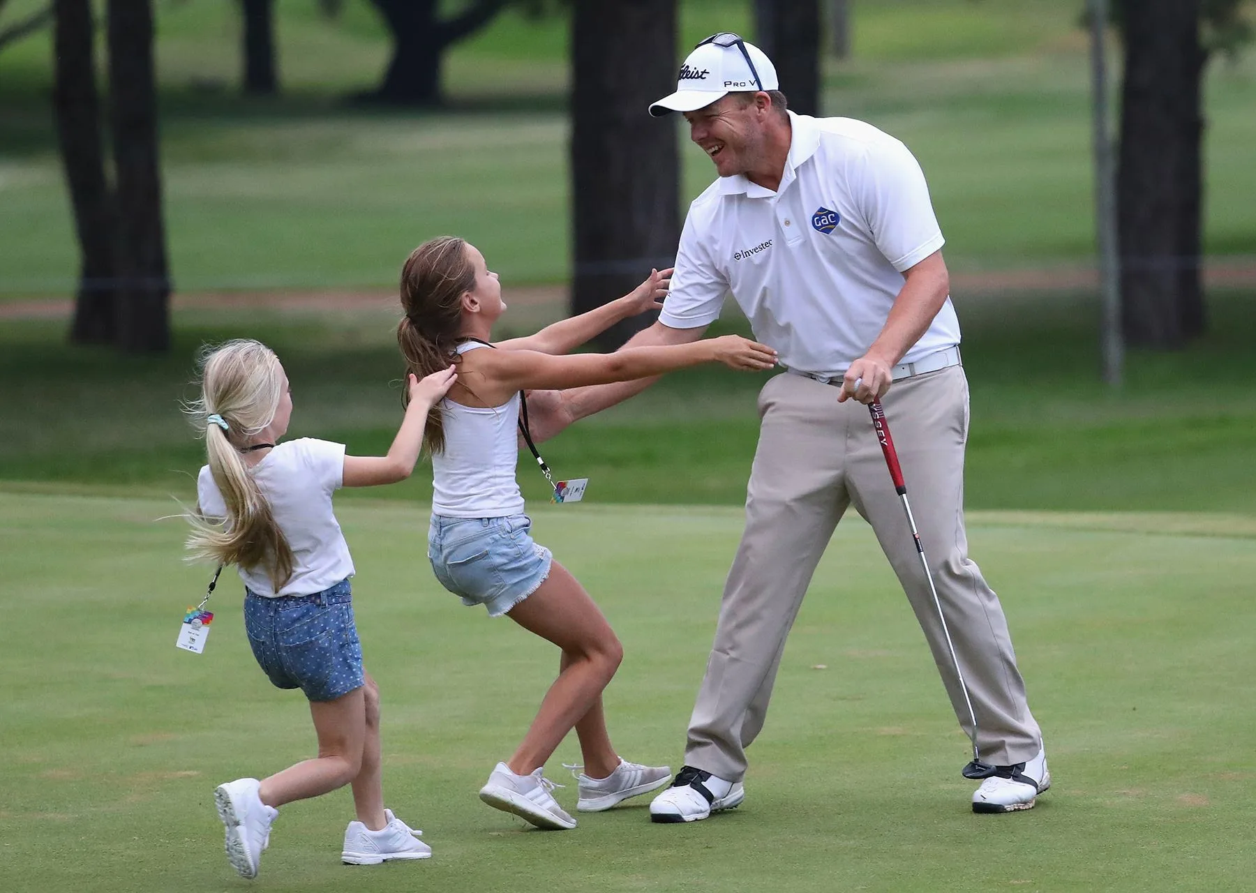 Putting masterclass gives Coetzee win, Poulter's protege breaks through