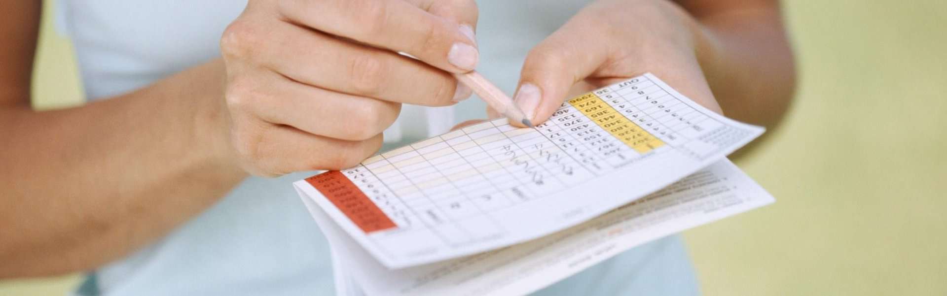 Golf scorecard marker rules: Who can mark your card in golf? | National ...