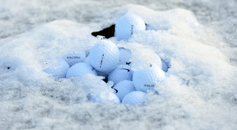 How does cold weather affect golf balls? | National Club Golfer ...