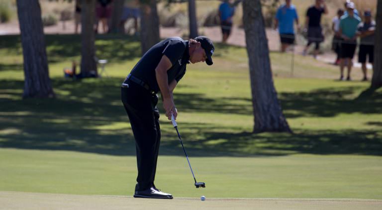 Phil Mickelson's putter revealed – and we got our hands on it ...