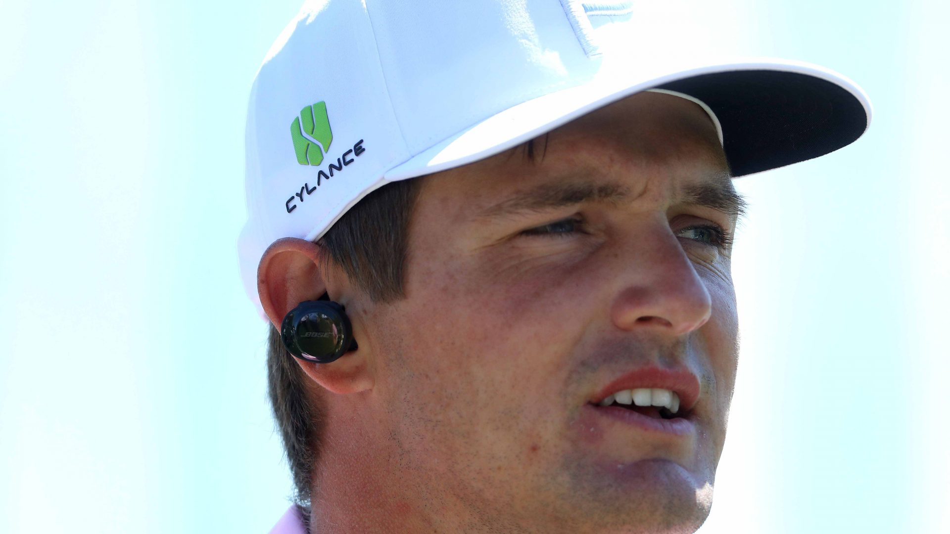 Can you listen to music on the golf course? - National Club Golfer ...