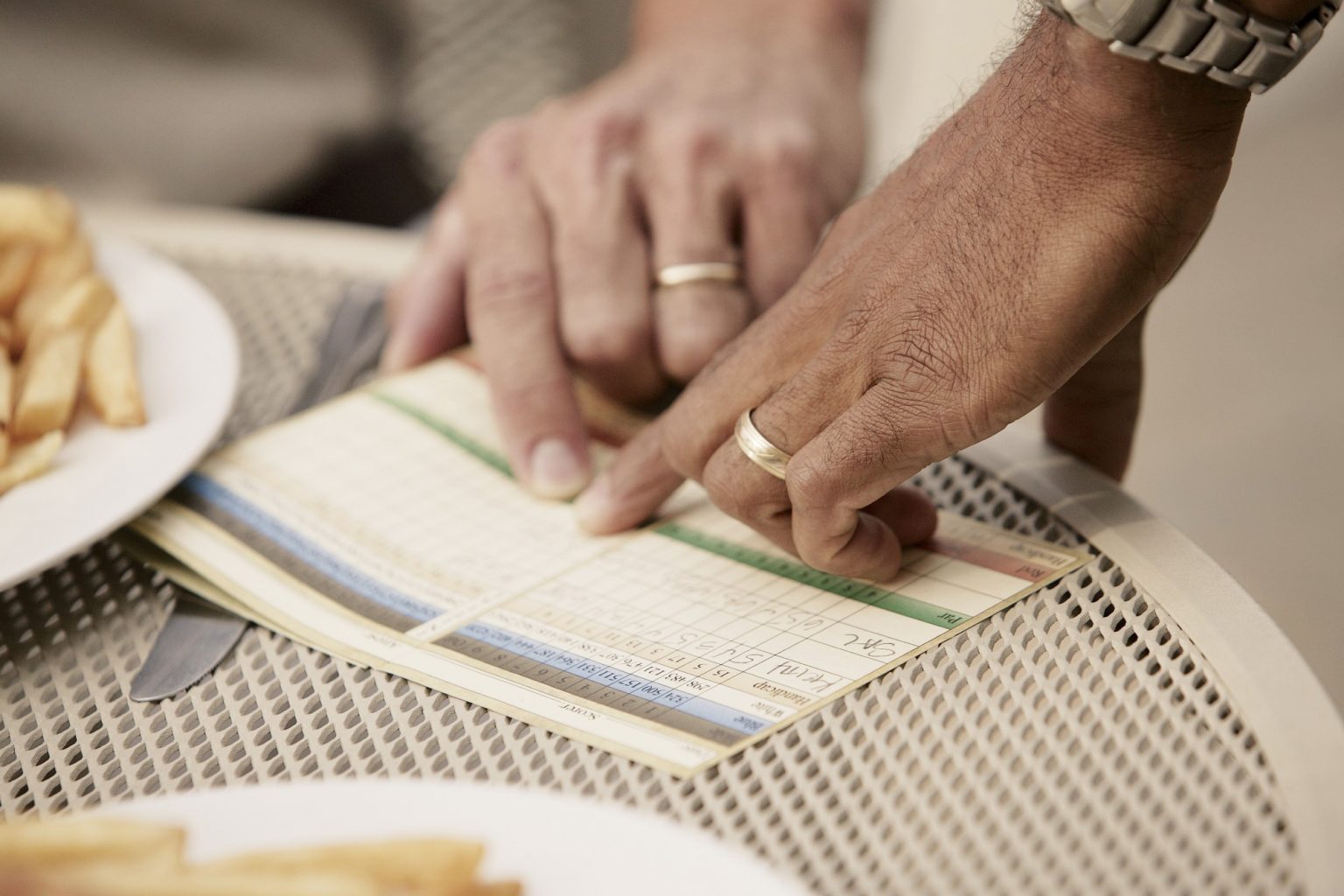 immovable obstruction golf rule: When can you take relief?