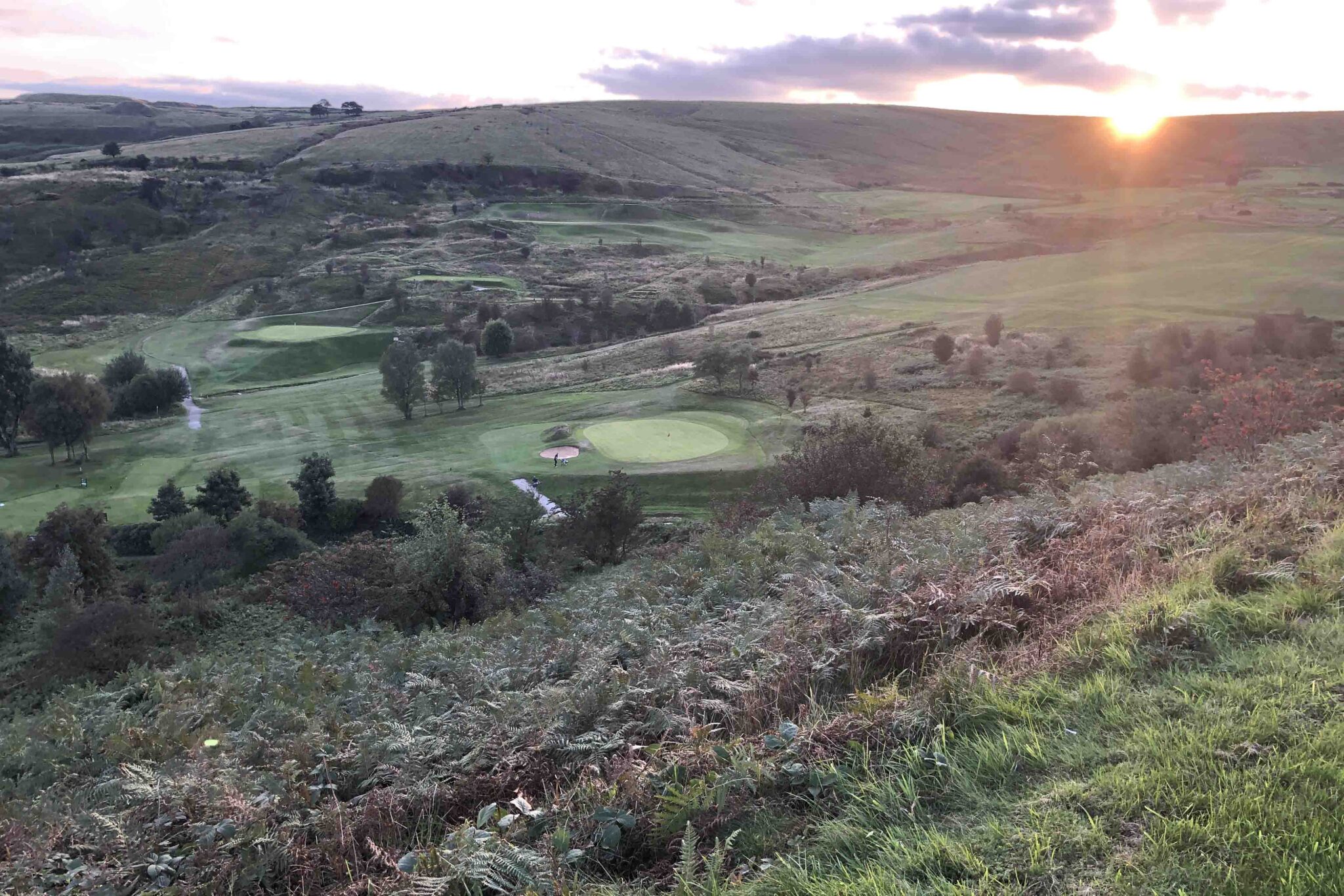 Is the 17th at Halifax Golf Club the UK's craziest par 3? We went to ...