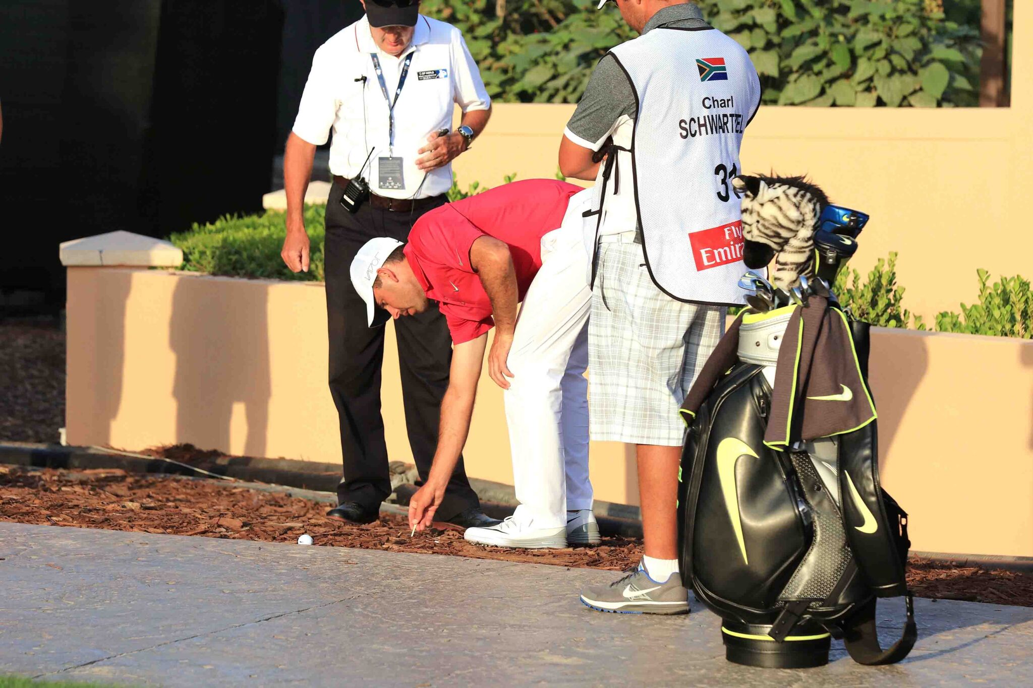 immovable obstruction golf rule: When can you take relief? | National ...