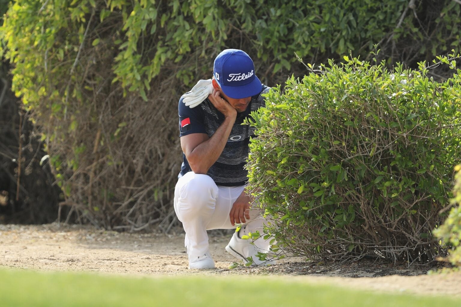 Golf lightning rules: Can you abandon your round in a storm?
