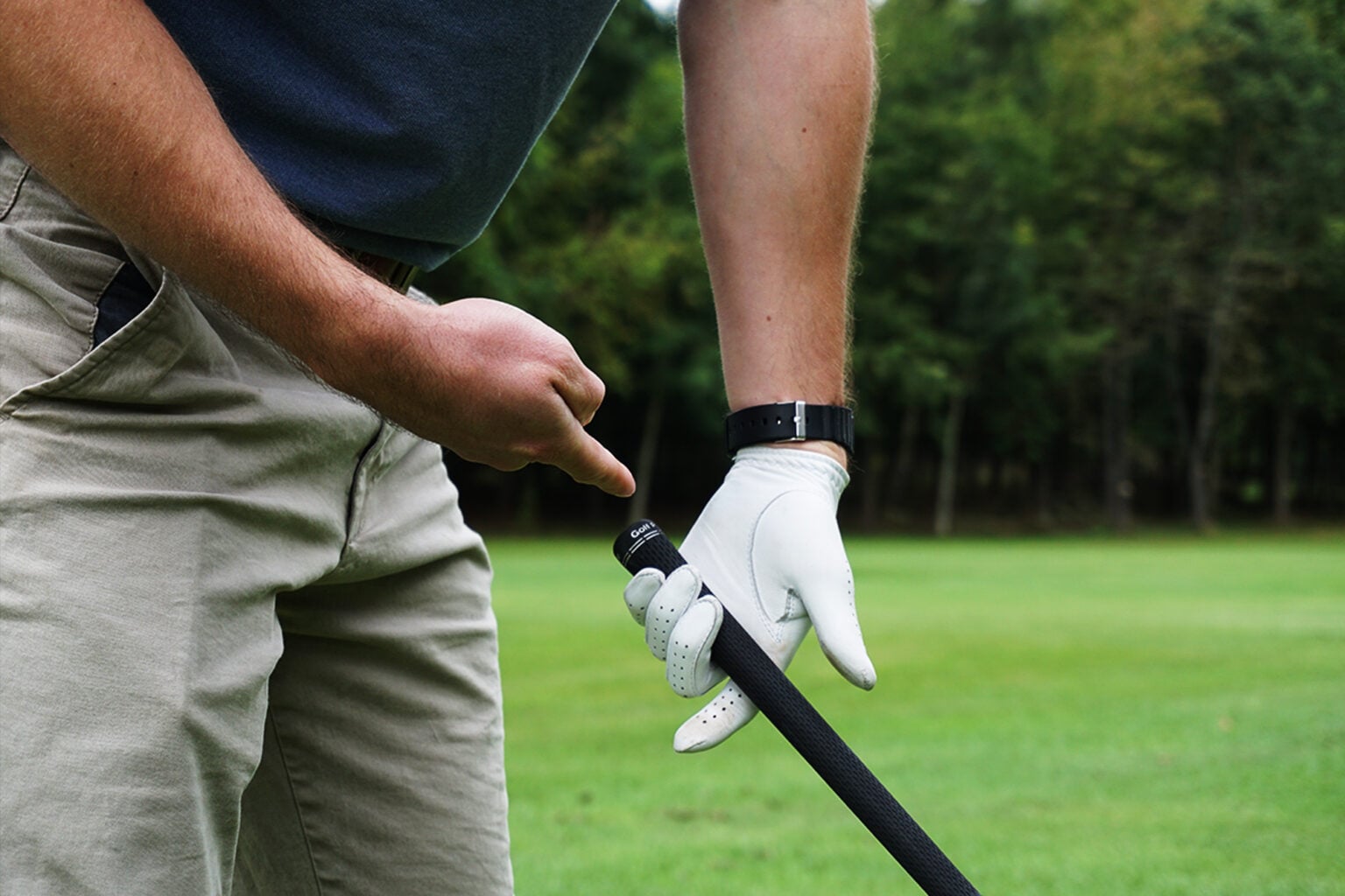 How to Grip a Golf Club: Strong, Weak, or Neutral? | National Club Golfer