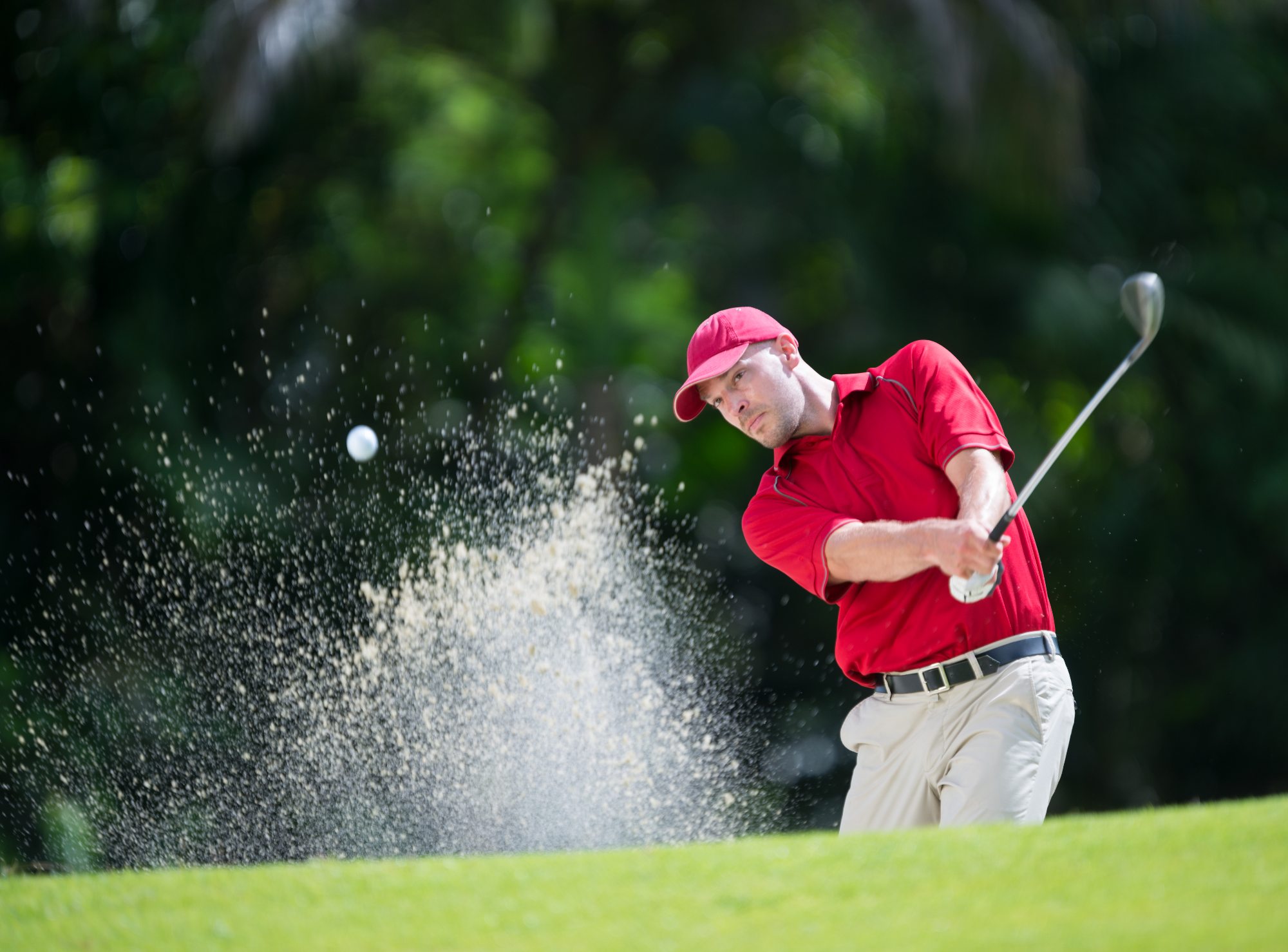 How to escape a plugged lie in a bunker - National Club Golfer ...