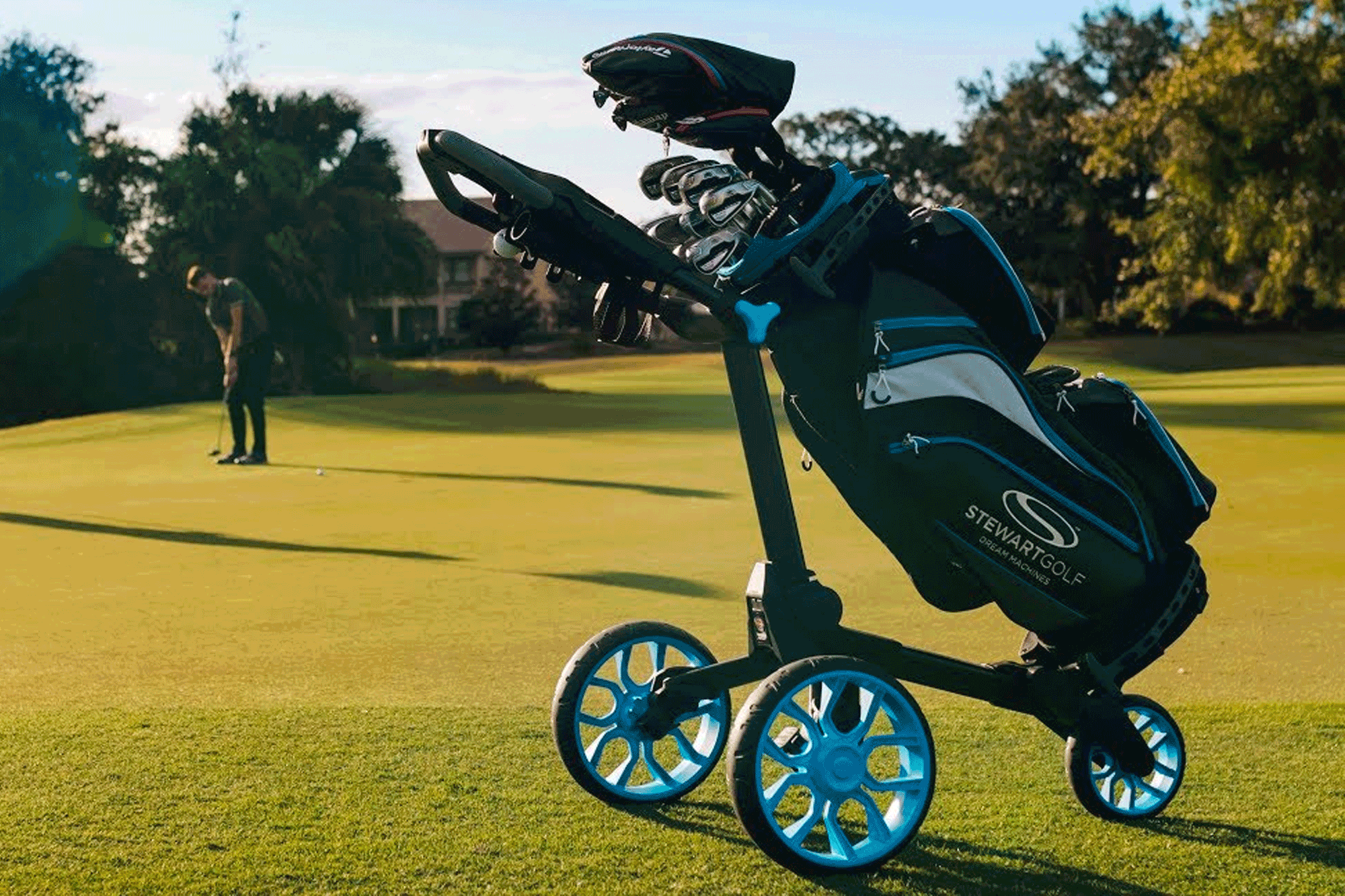 Motocaddy M1 2024 Electric Trolley Review National Club Golfer Motocaddy M1 2024 Electric Trolley Review National Club Golfer