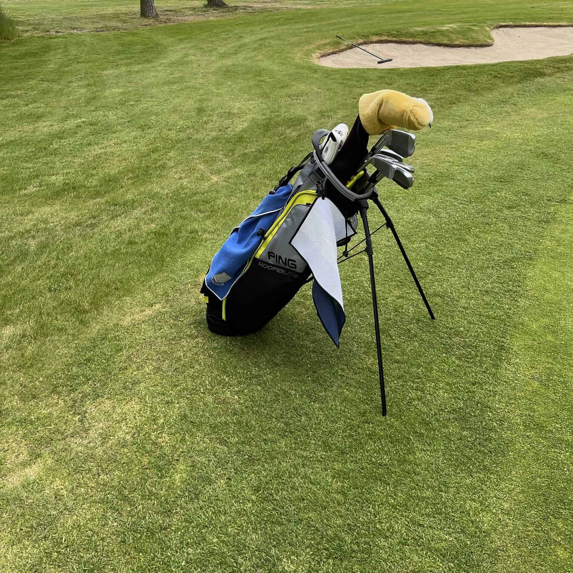 Ping Hoofer Lite golf stand bag review