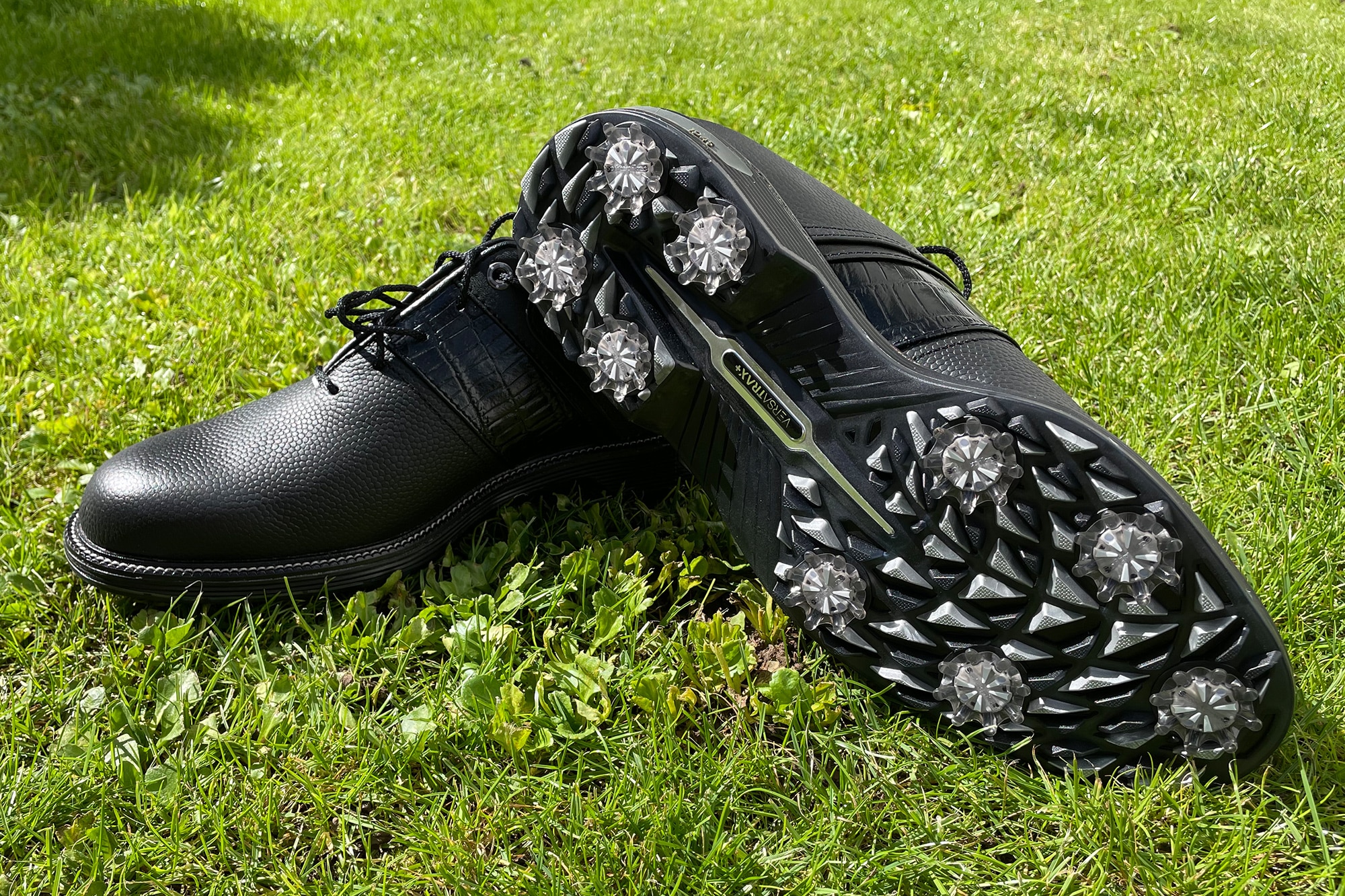 Best Winter Golf Shoes 2026: Style and Performance - National Club ...