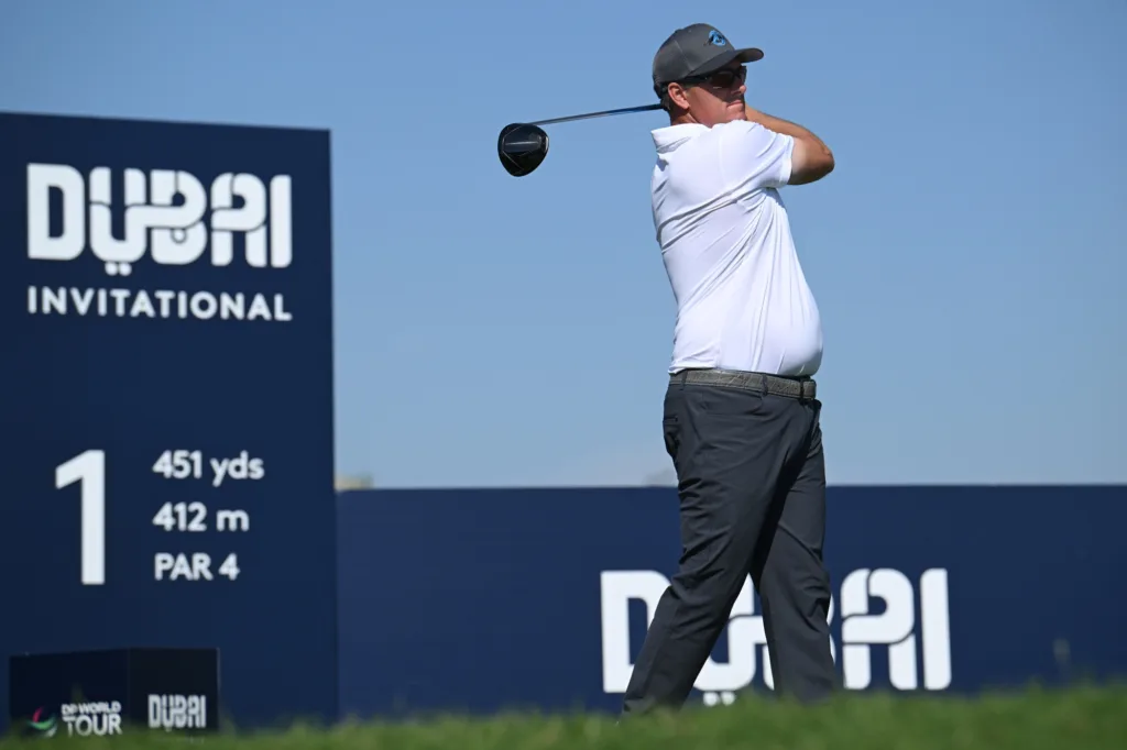 Pro golfer cards 53-over-par at inaugural DP World Tour event