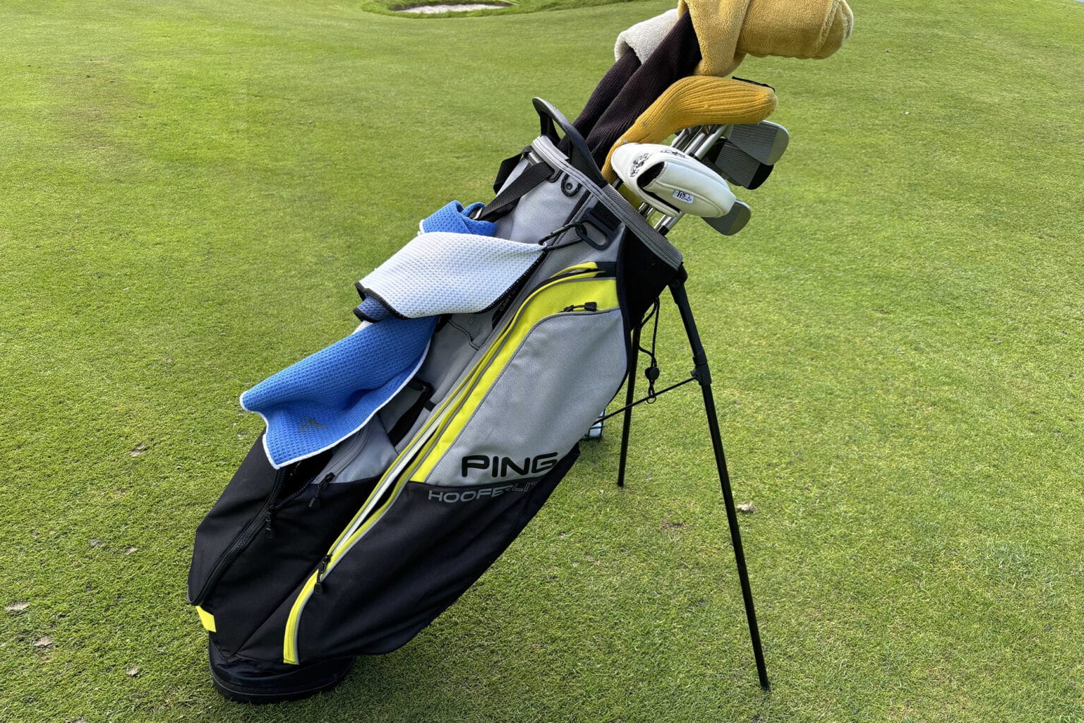 PING Moonlander Carry Bag Review: Is this the perfect summer golf bag?