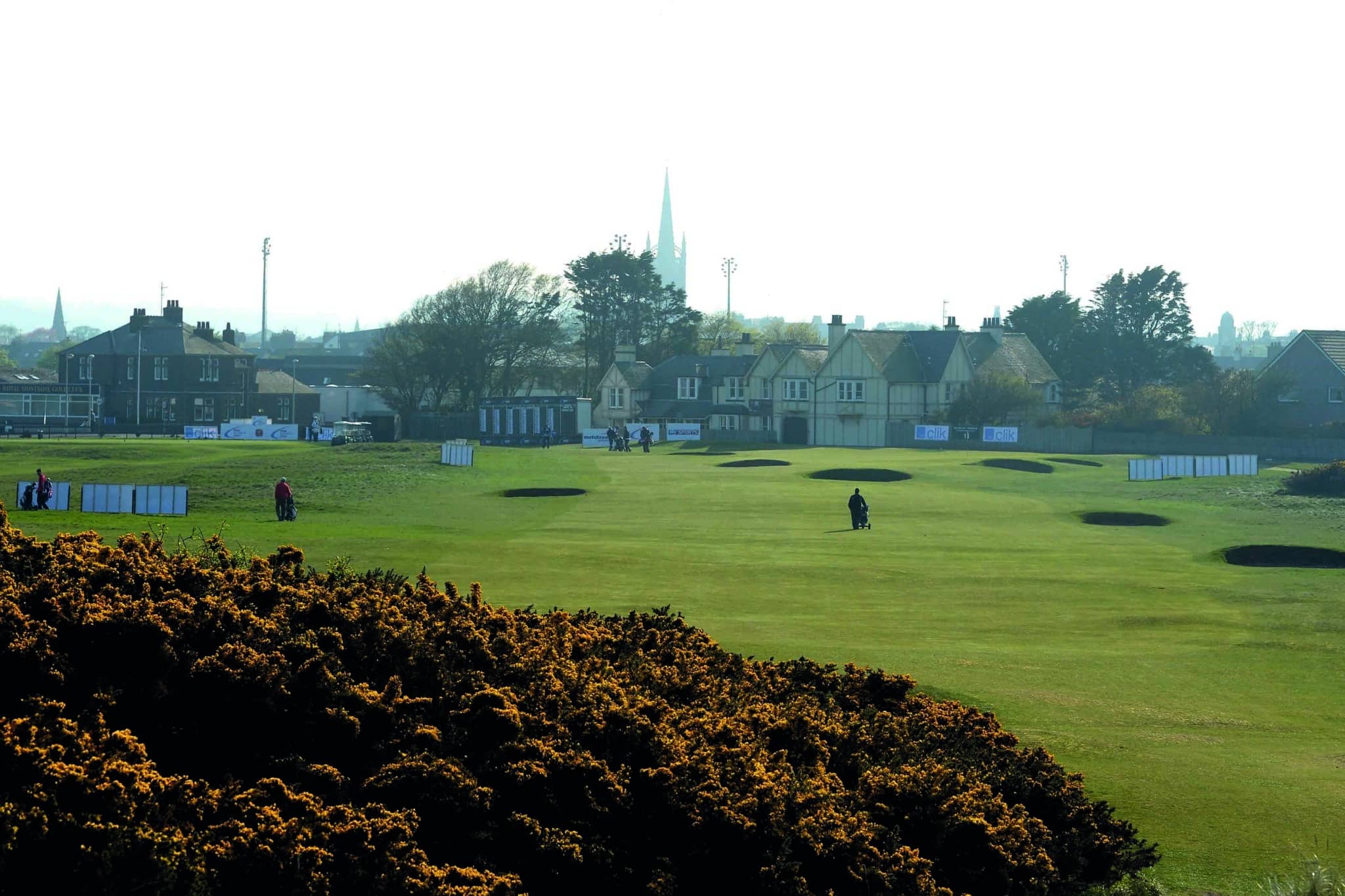 Montrose coastal erosion: The golf course that's falling into the sea ...