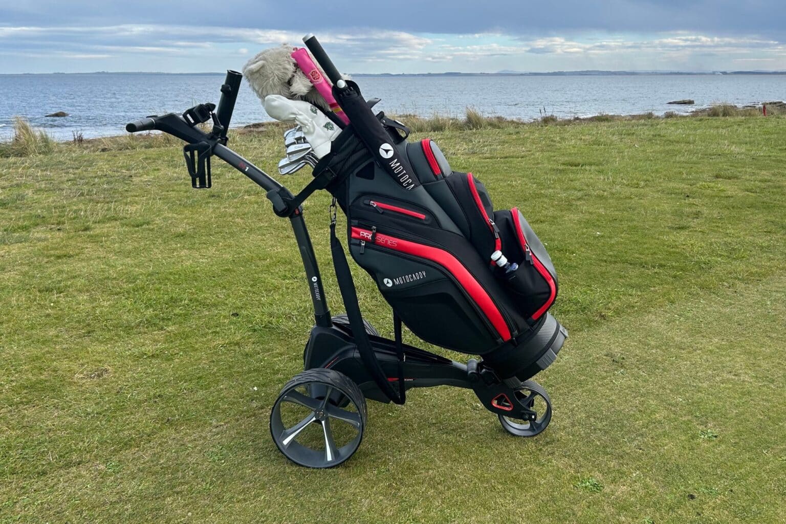 Motocaddy M1 2024 Electric Trolley review - National Club Golfer