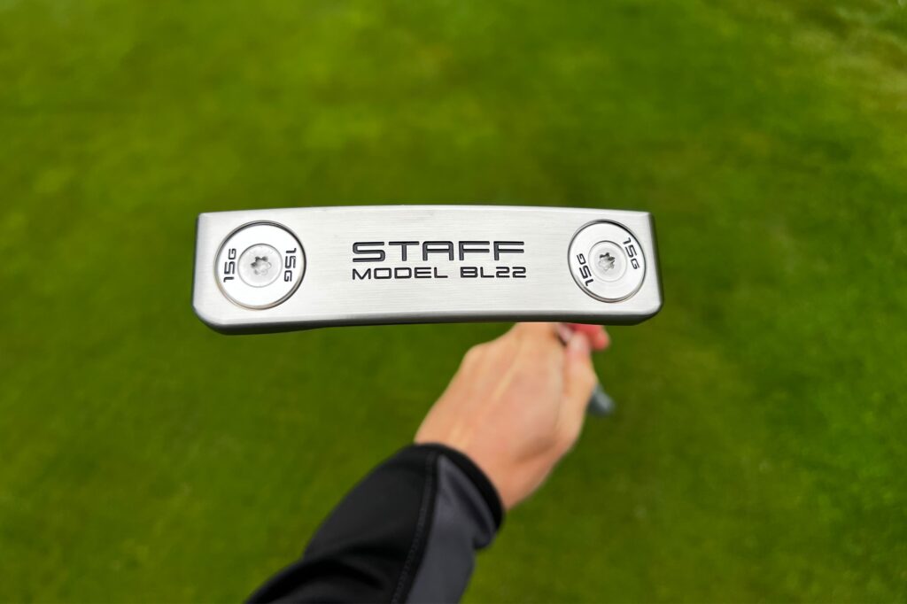 Wilson Infinite Bucktown Putter Review: Is this the best value putter ...