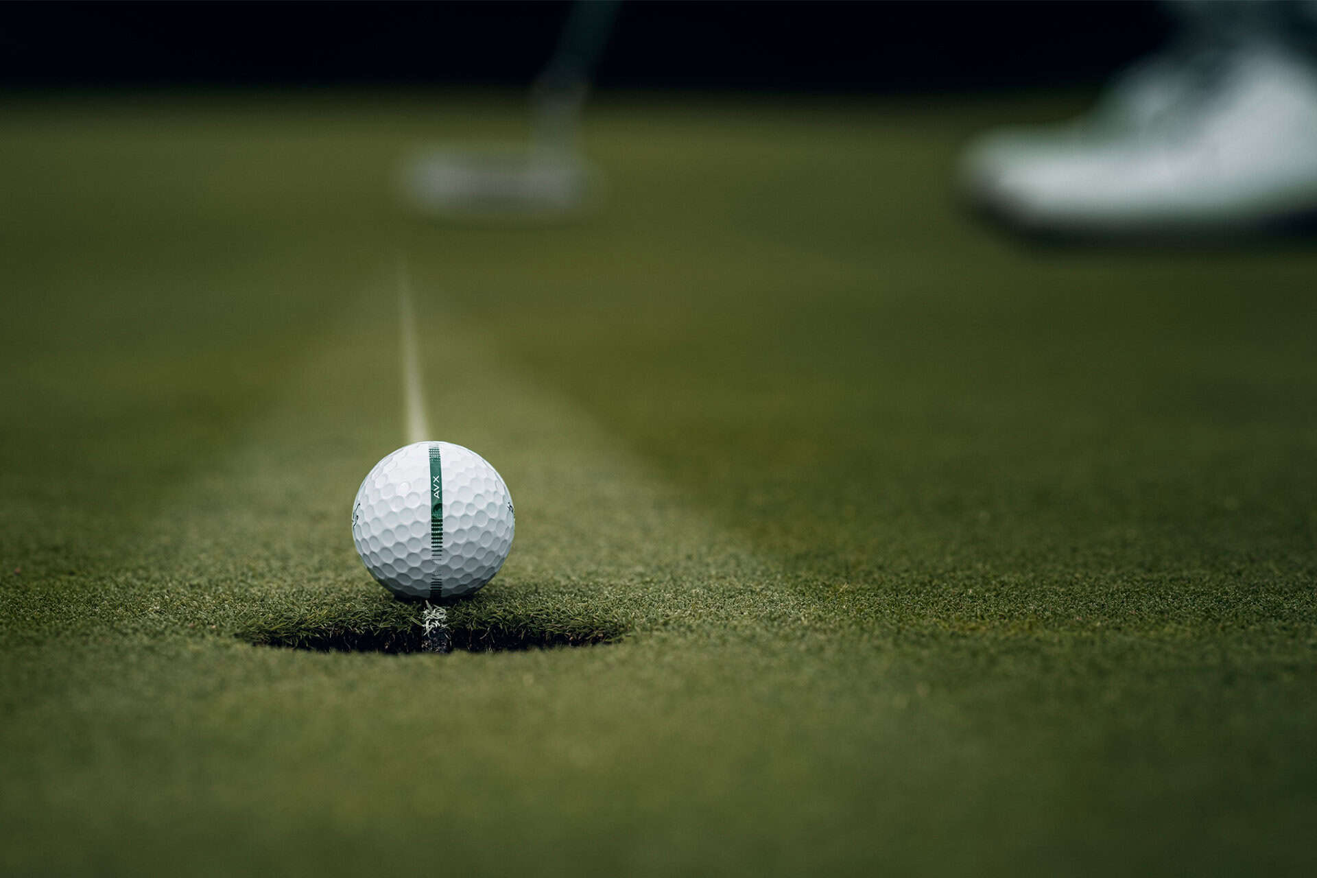 Titleist launches new AIM alignment golf balls that could offer up to ...